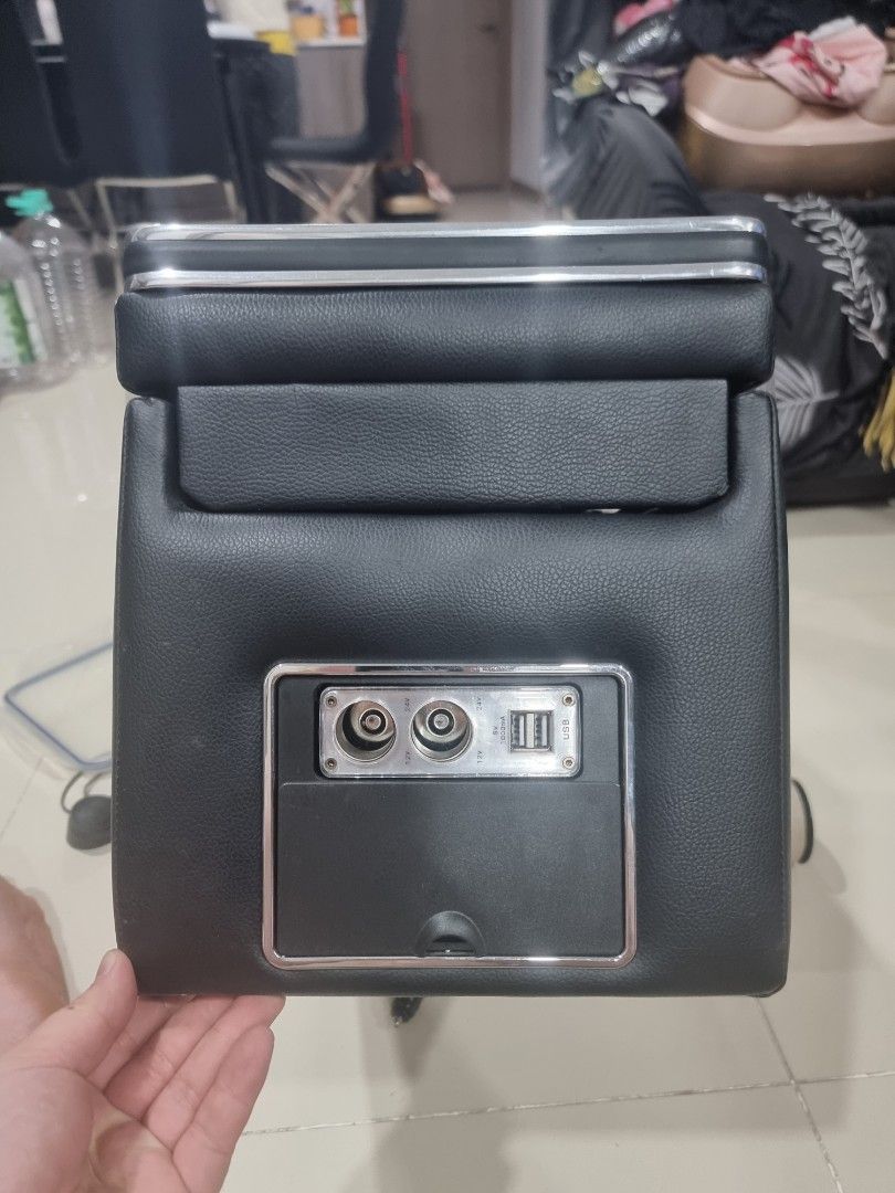 Toyota estima center console box with LED, Car Accessories, Accessories ...