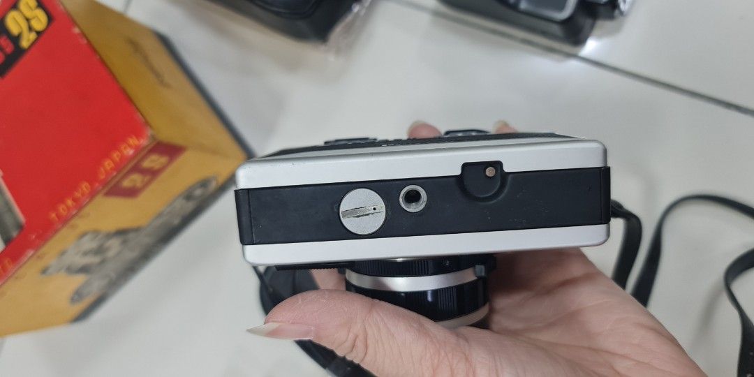 Vintage camera Richo 500gx, Photography, Cameras on Carousell