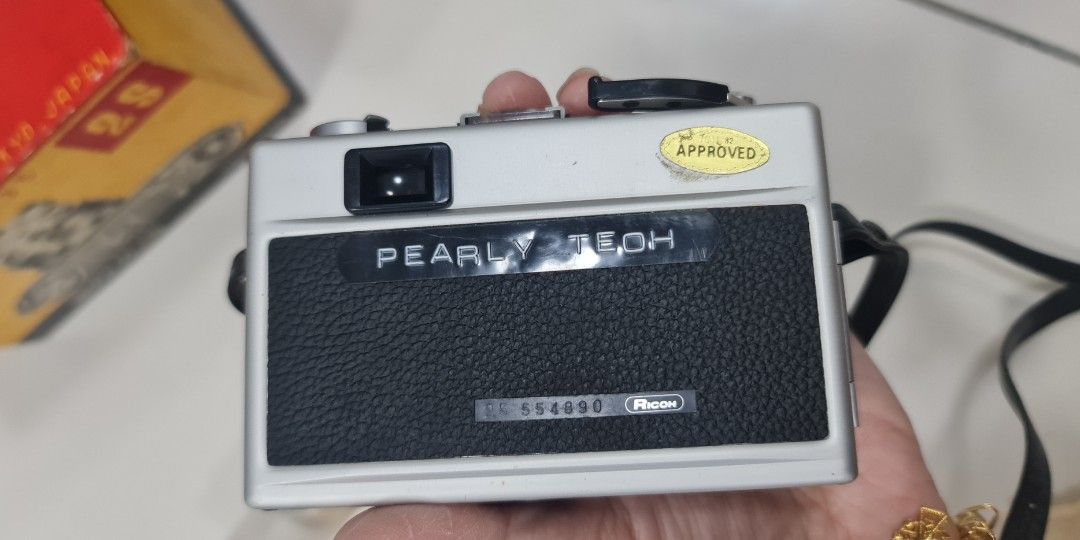 Vintage camera Richo 500gx, Photography, Cameras on Carousell