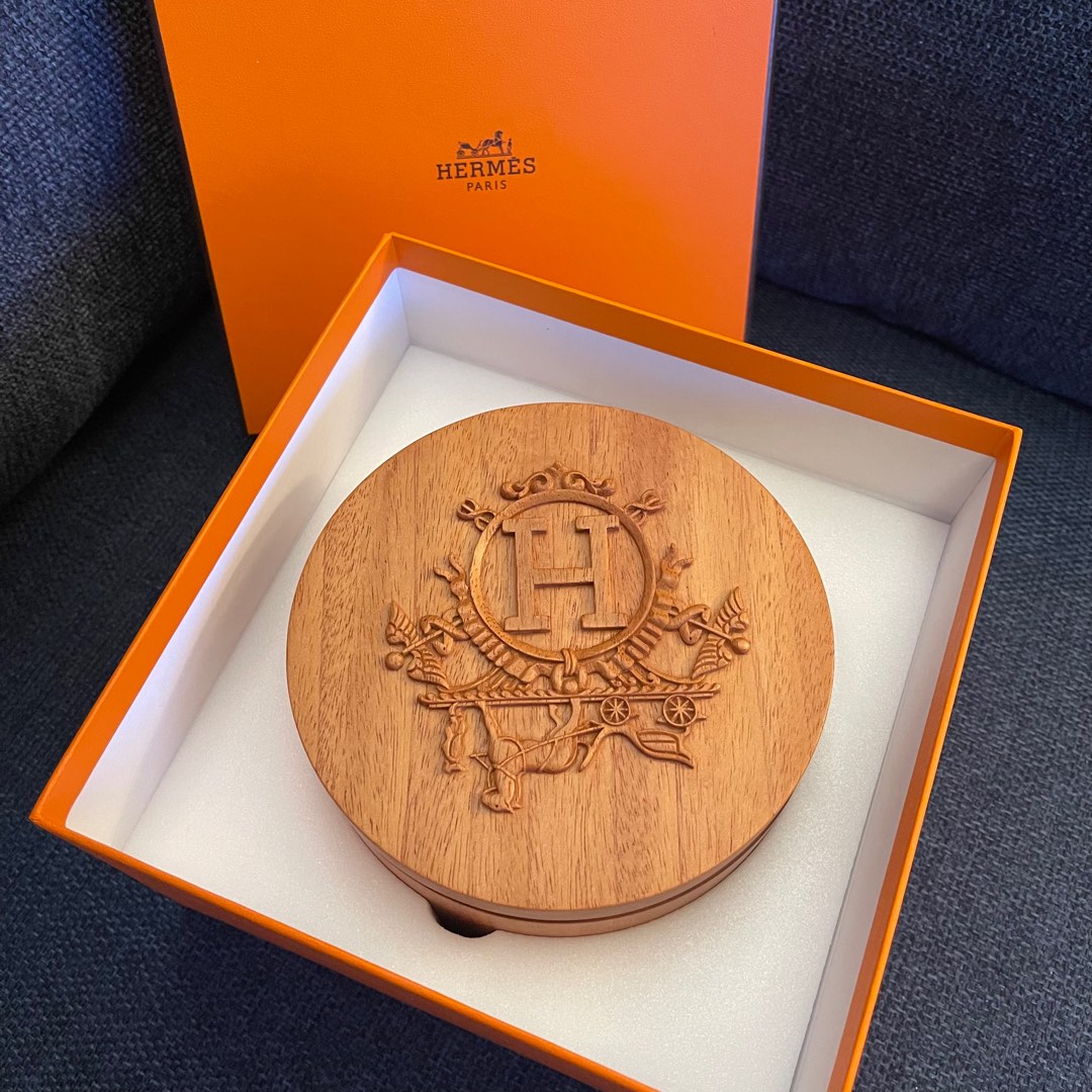 超罕有‼️ 全新 Hermes Ex-Libris Twilly Box 木盒, 名牌, 飾物及配件 - Carousell