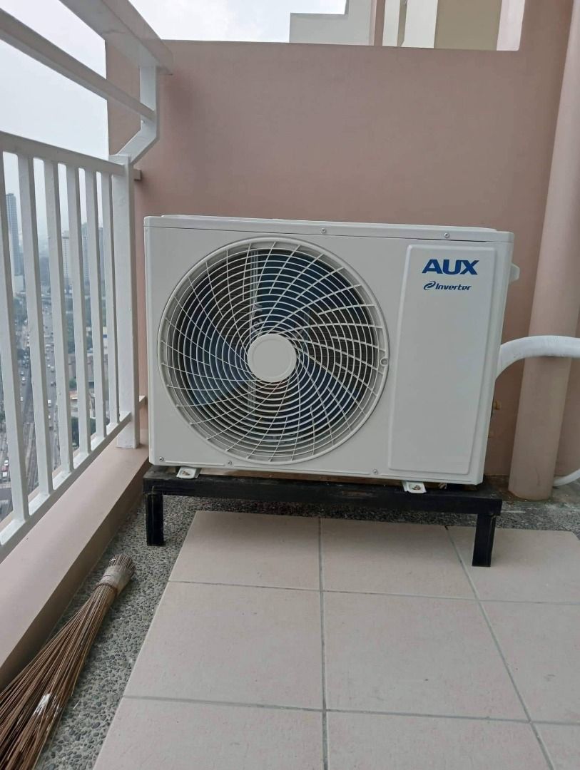 -> AUX J-SERIES AIRCON SPLIT TYPE INVERTER
