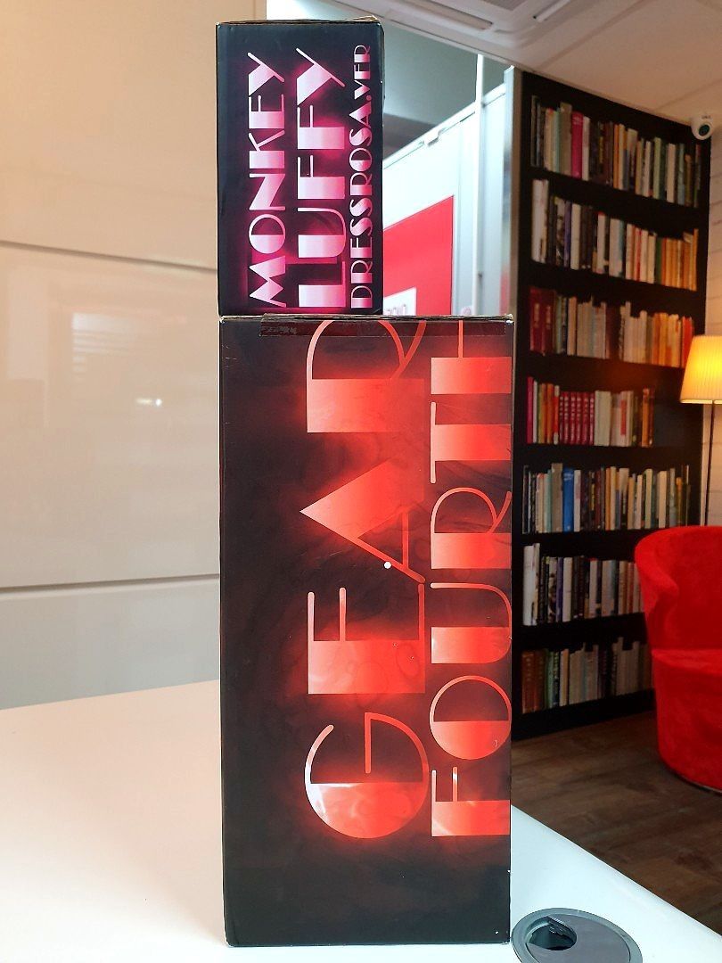 海賊王 LG x 258W 工作室 蛇人 四檔 路飛 4檔 德雷斯羅薩島 彈跳人 x 二檔 疲態 路飛 2檔 WCF比例 GK雕像《超新星共鳴 - 橡膠 猿王槍 x 變檔魯夫》ONE ...