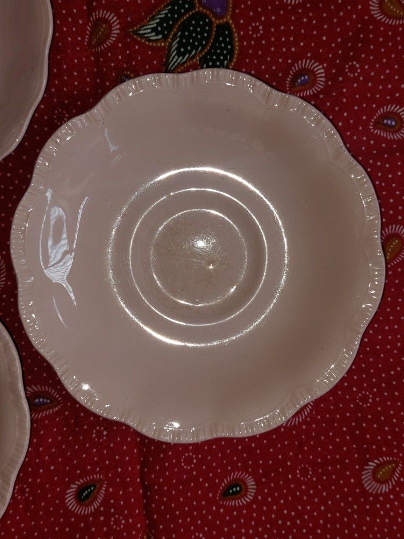 Alas cawan Rosa, Hobbies & Toys, Collectibles & Memorabilia, Vintage ...