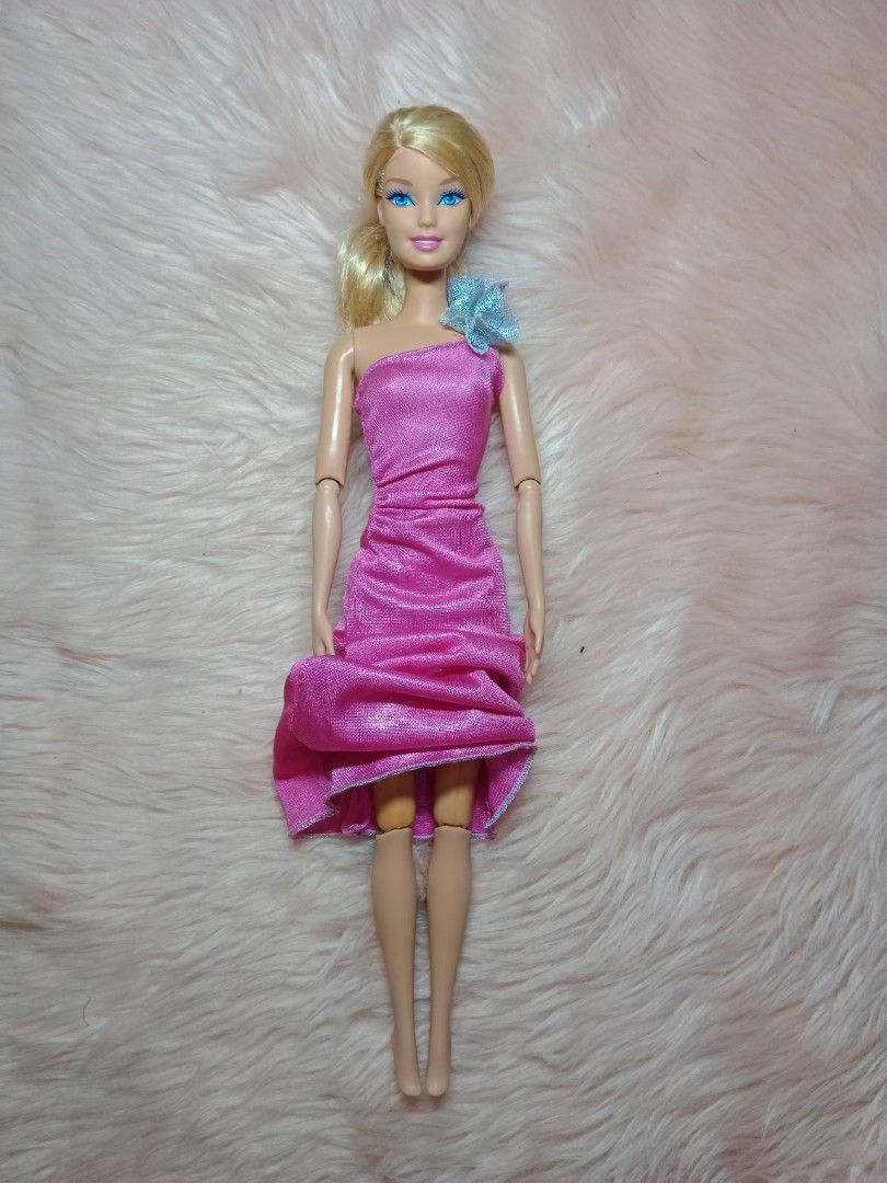 Articulated Barbie Original, Hobbies & Toys, Toys & Games on Carousell