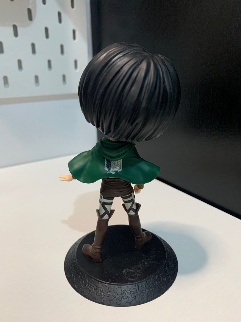 Attack on Titan Levi Ackerman Figure, Hobbies & Toys, Memorabilia ...