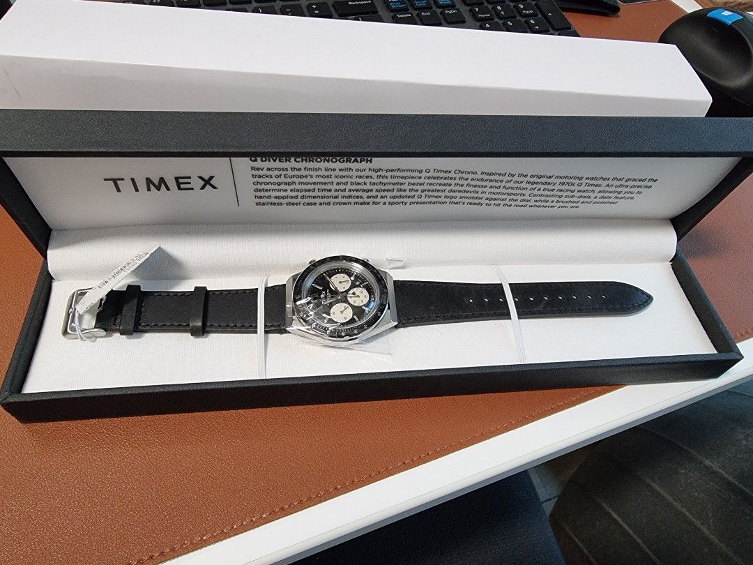 BNIB Timex Q Chronograph Panda, Men's Fashion, Watches & Accessories ...