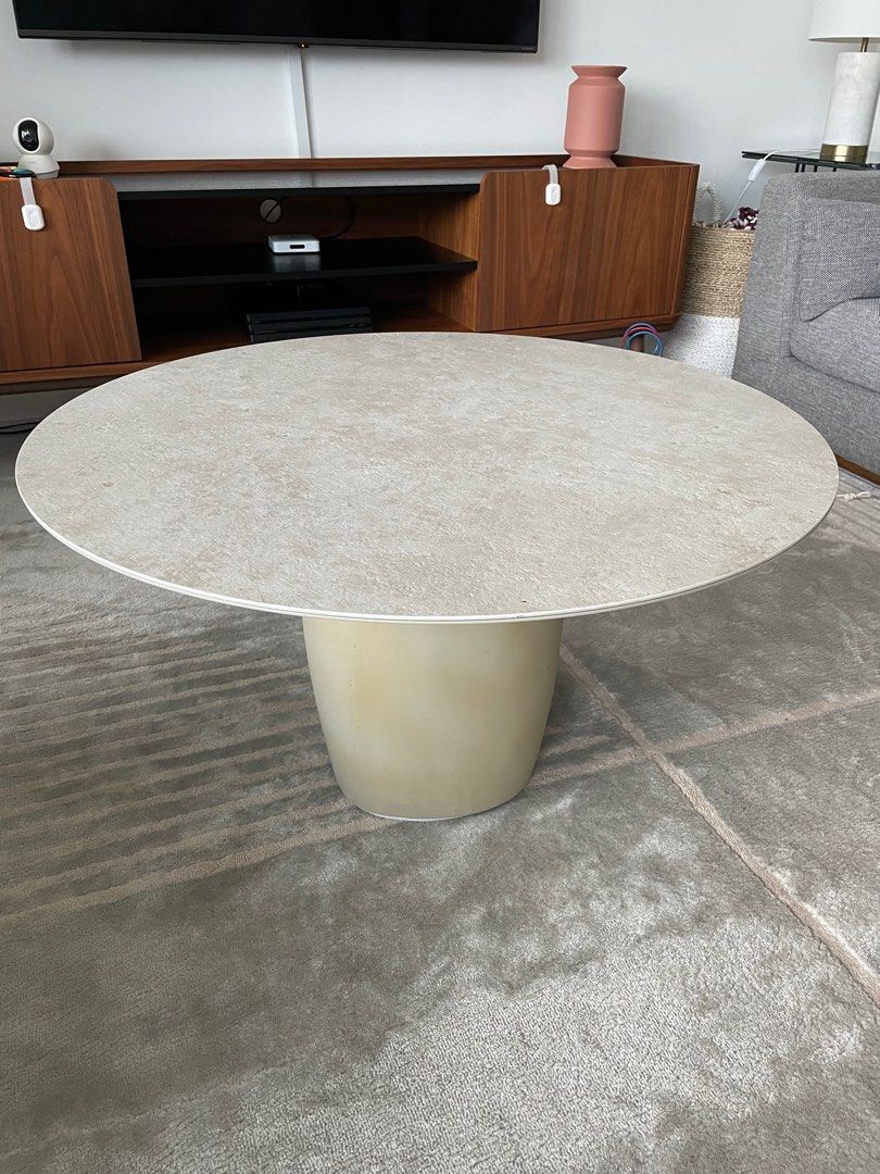 BoConcept Coffee Table - Originally $1.8k, Furniture & Home Living ...