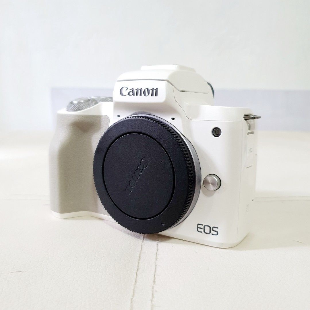 Canon Eos M50 White, Photography, Cameras on Carousell