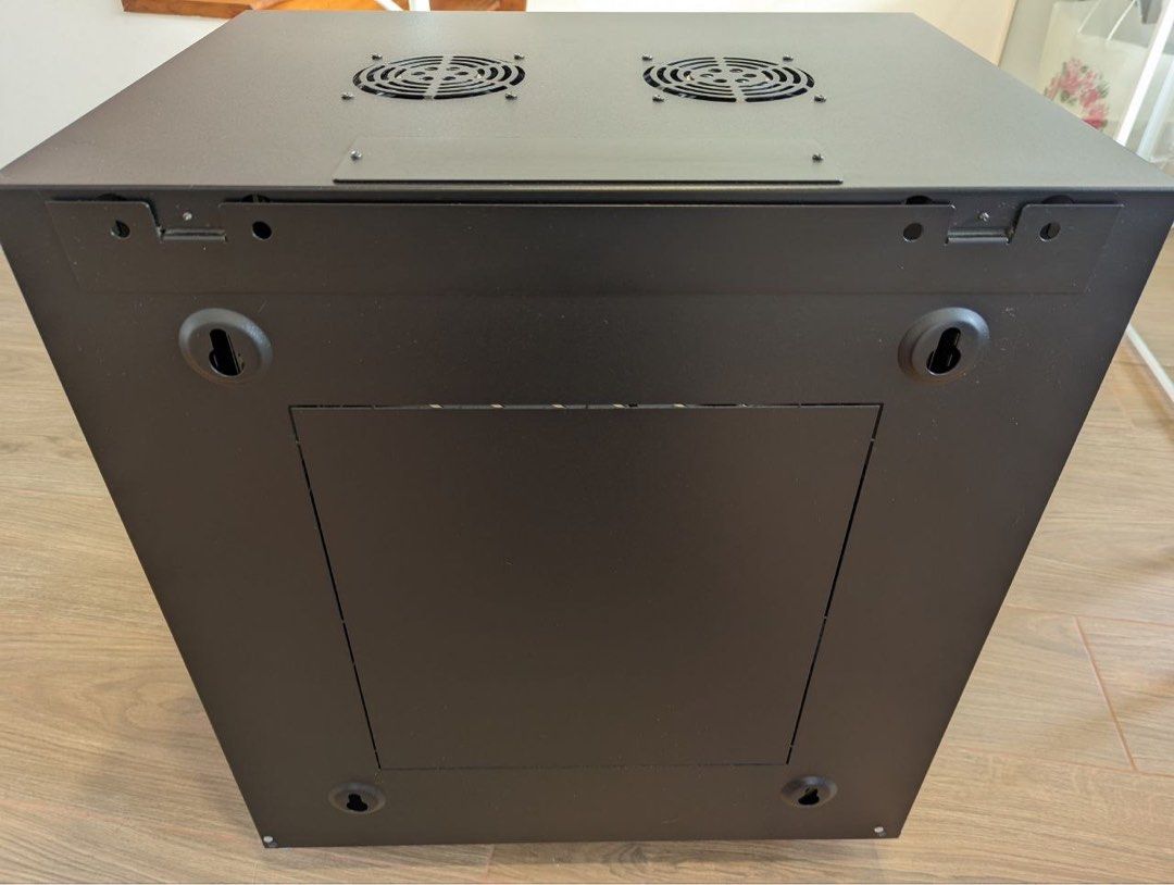 Comrack 12u server rack (CR21), Computers & Tech, Parts & Accessories ...