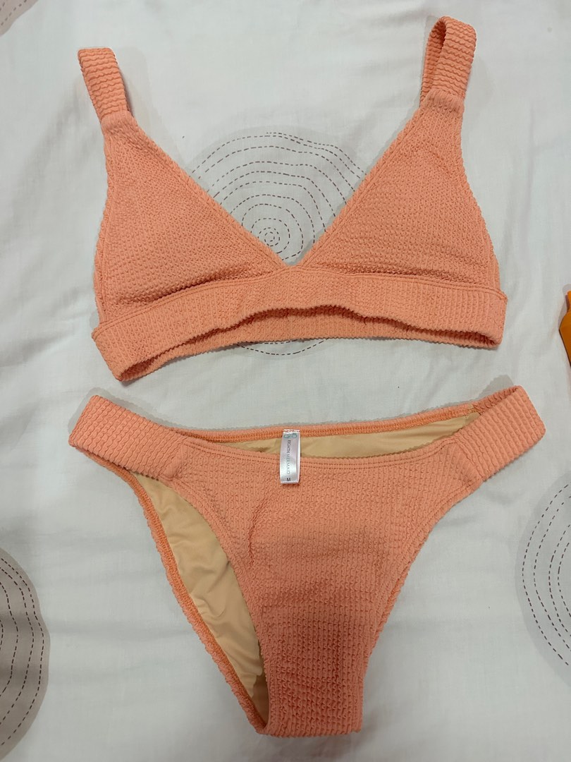 EIGHTH MERMAID TIMMI SET, Women's Fashion, Swimwear, Bikinis ...