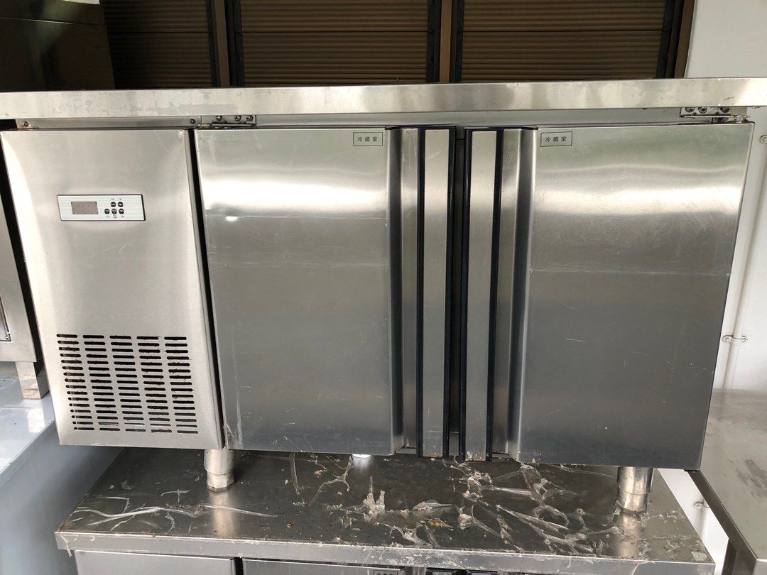 Eskimos 2 Door Table Chiller, TV & Home Appliances, Kitchen Appliances ...