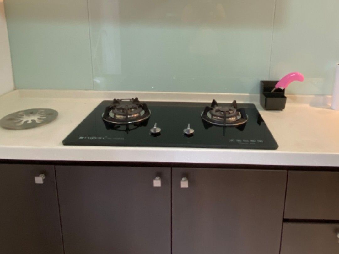 Fujioh Gas 2-ring Hob (for piped gas), TV & Home Appliances, Kitchen ...