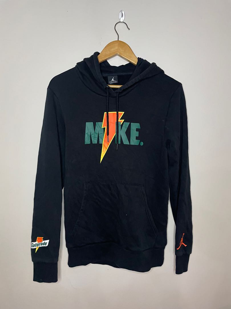 JORDAN X GATORADE, Men's Fashion, Coats, Jackets and Outerwear on Carousell