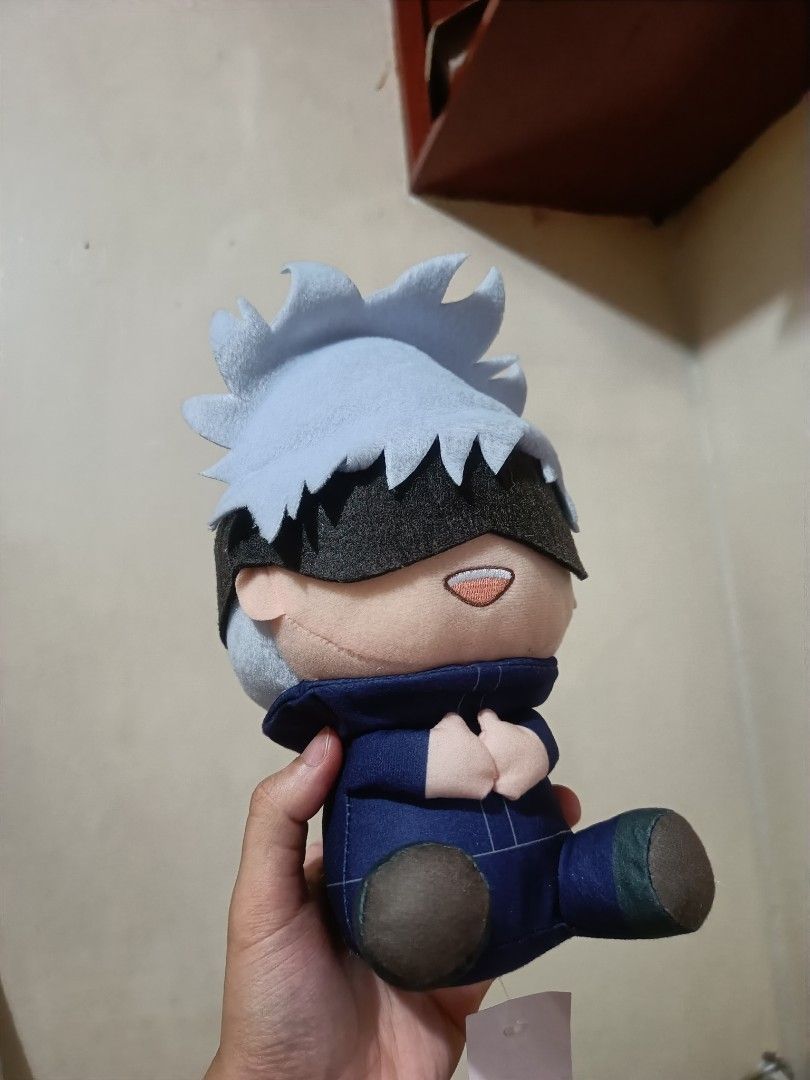 Jujutsu Kaisen Satoru Gojo Plushie (Banpresto), Hobbies & Toys, Toys ...