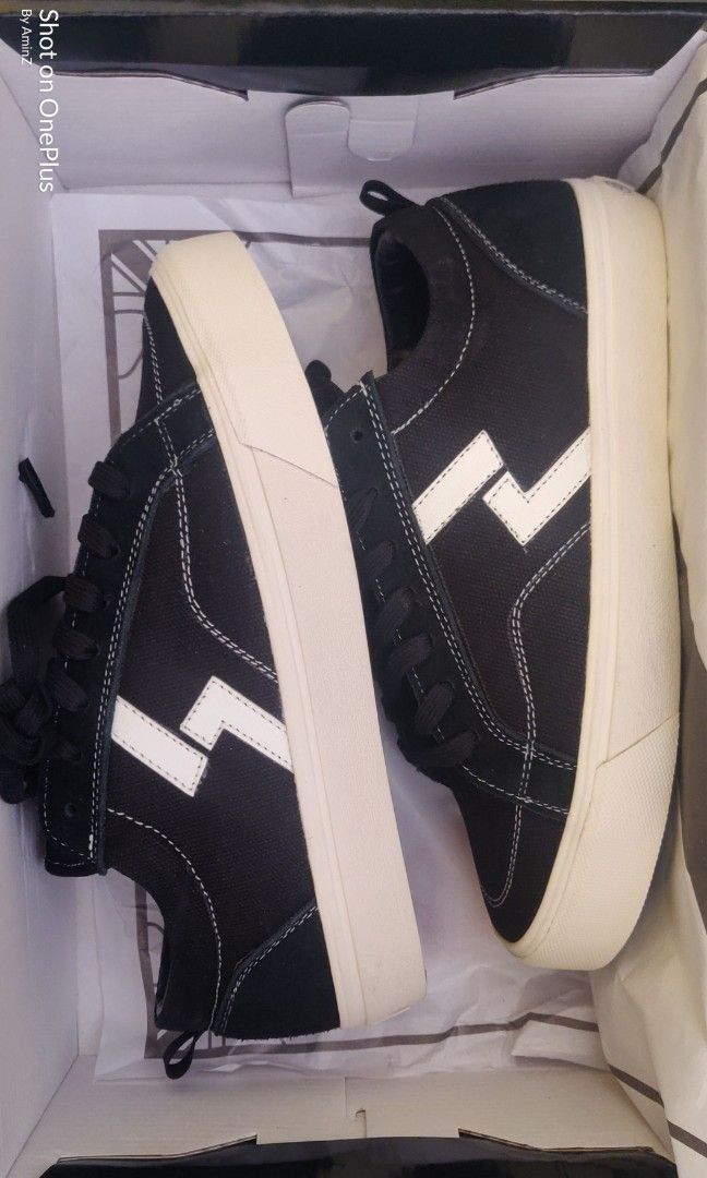 Kasut Snika Original Buatan Malaysia, Men's Fashion, Footwear, Sneakers ...