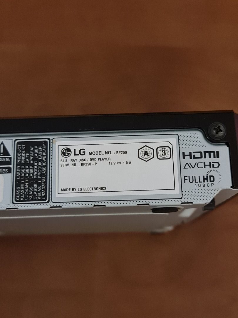 LG Blu-ray DVD player BP250, TV & Home Appliances, TV & Entertainment ...
