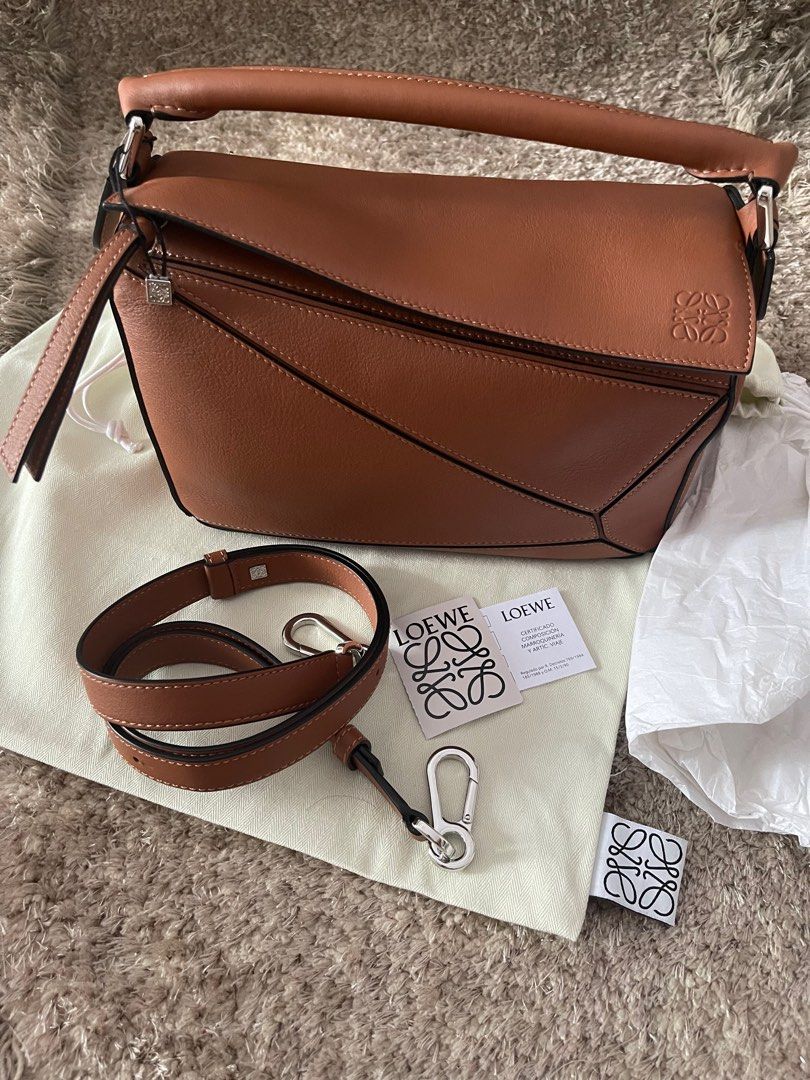 Loewe puzzle bag in tan color and small size brown coklat best seller laku dan langka banget ...