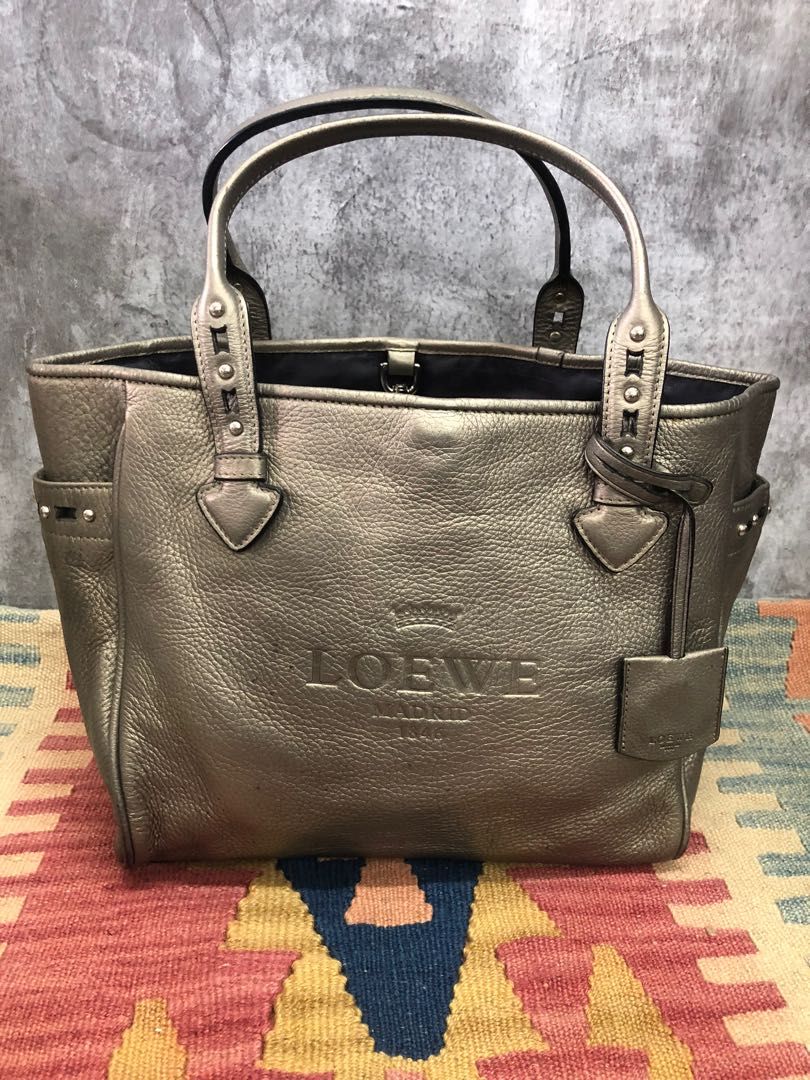 Loewe Tote Bag, Women's Fashion, Bags & Wallets, Tote Bags on Carousell