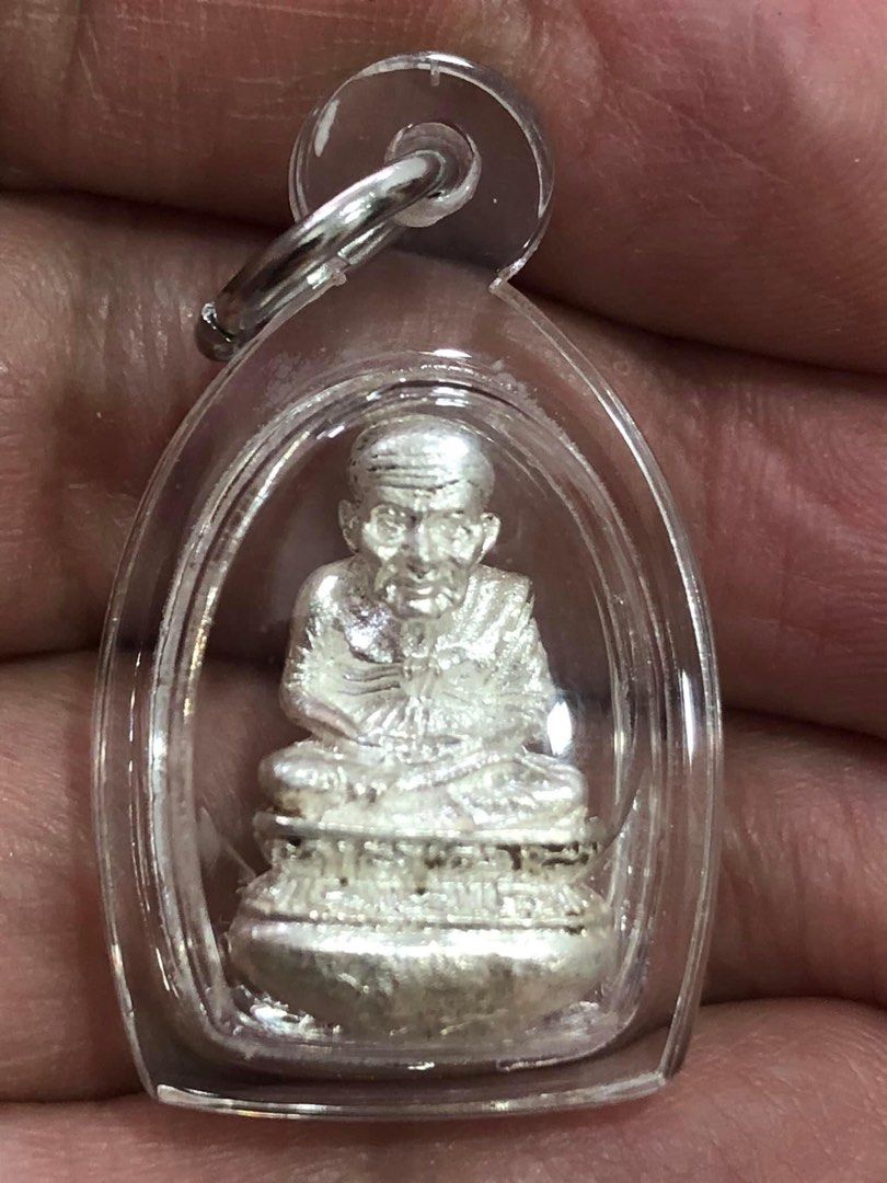 LP Thuad. Wat Prasart. 1st batch Silver Pim Baotub. Mass Chanted 3days ...