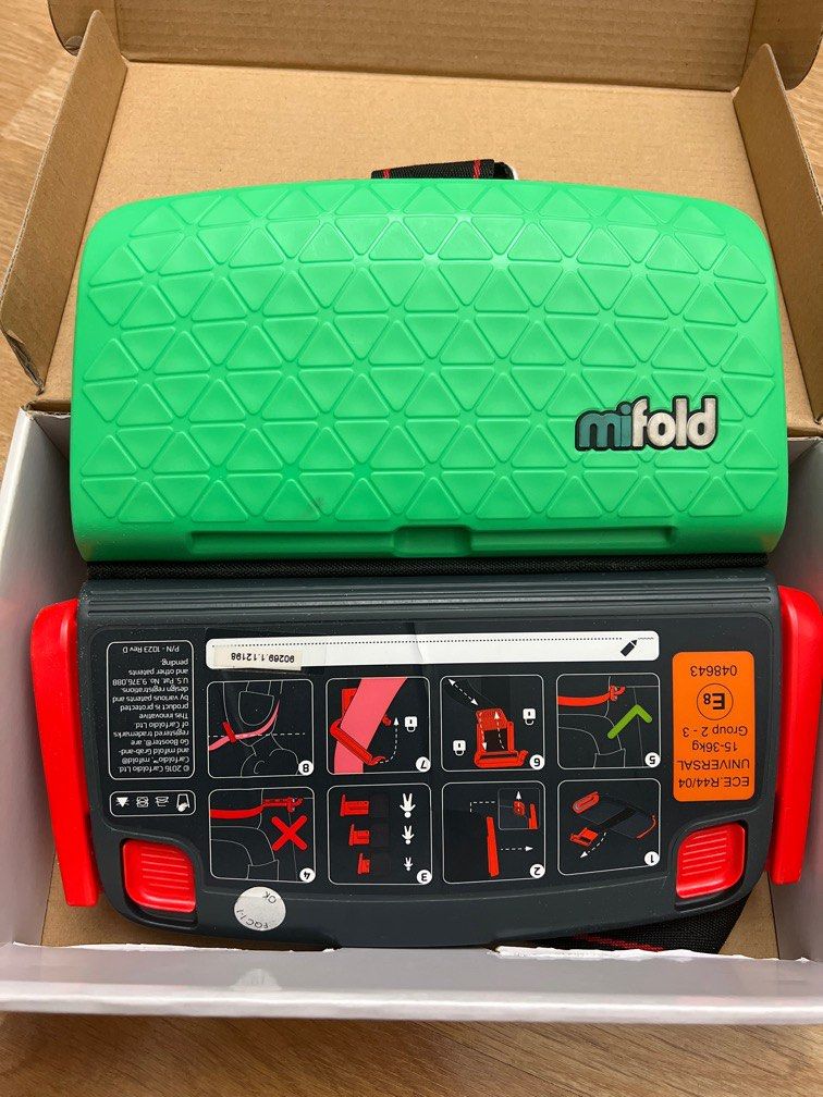 MiFold Grab-and-Go Booster seat - Green, Babies & Kids, Going Out, Car ...