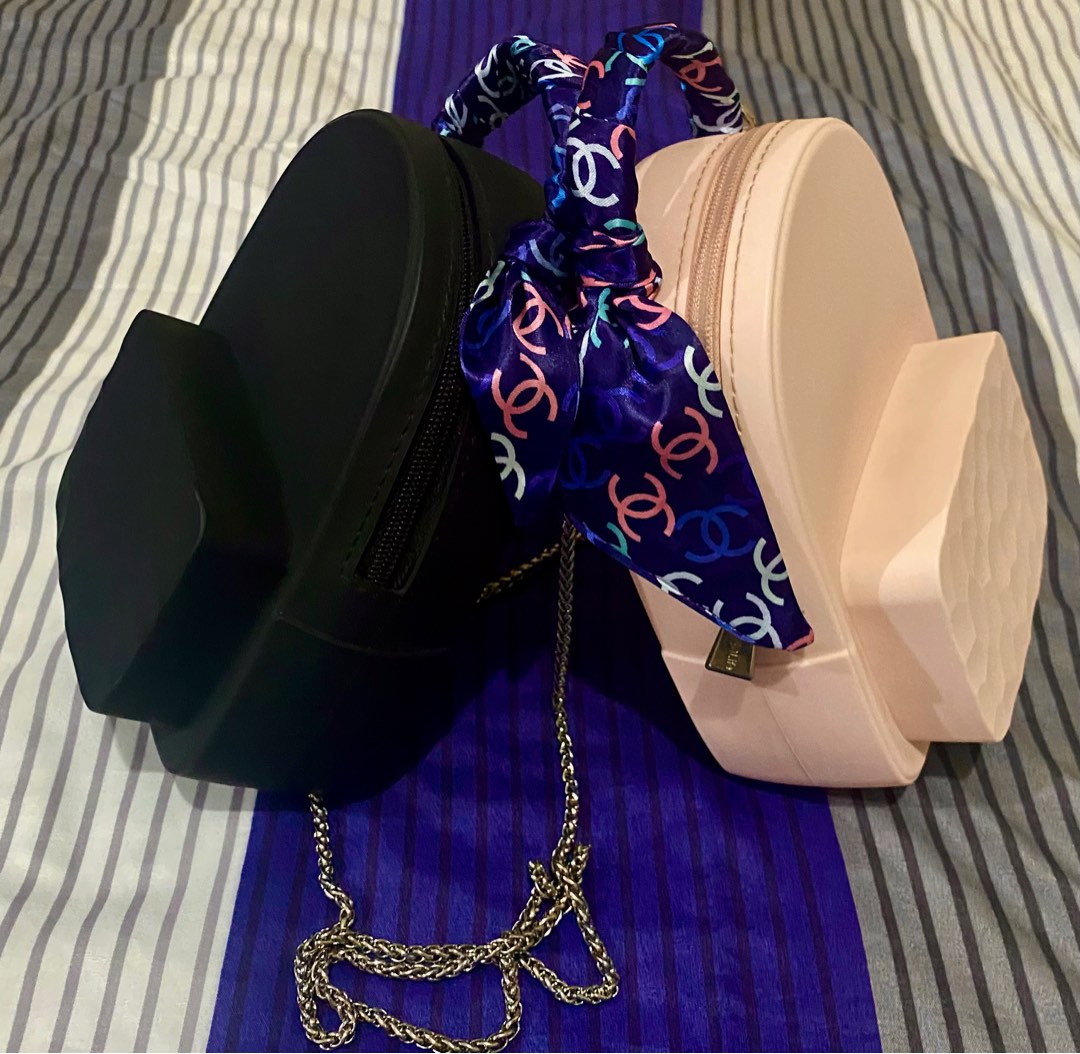 Miniso mini duo silicone bags, Women's Fashion, Bags & Wallets, Purses ...