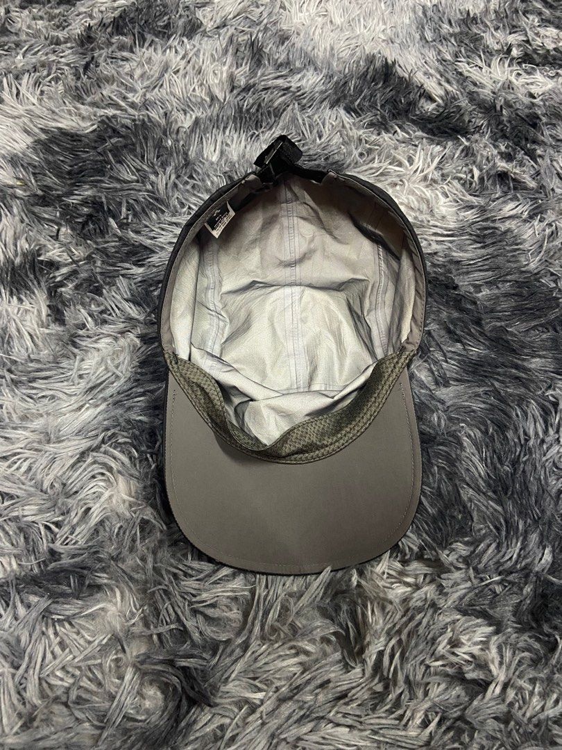 MONTBELL GORE-TEX RARE, Men's Fashion, Watches & Accessories, Cap ...