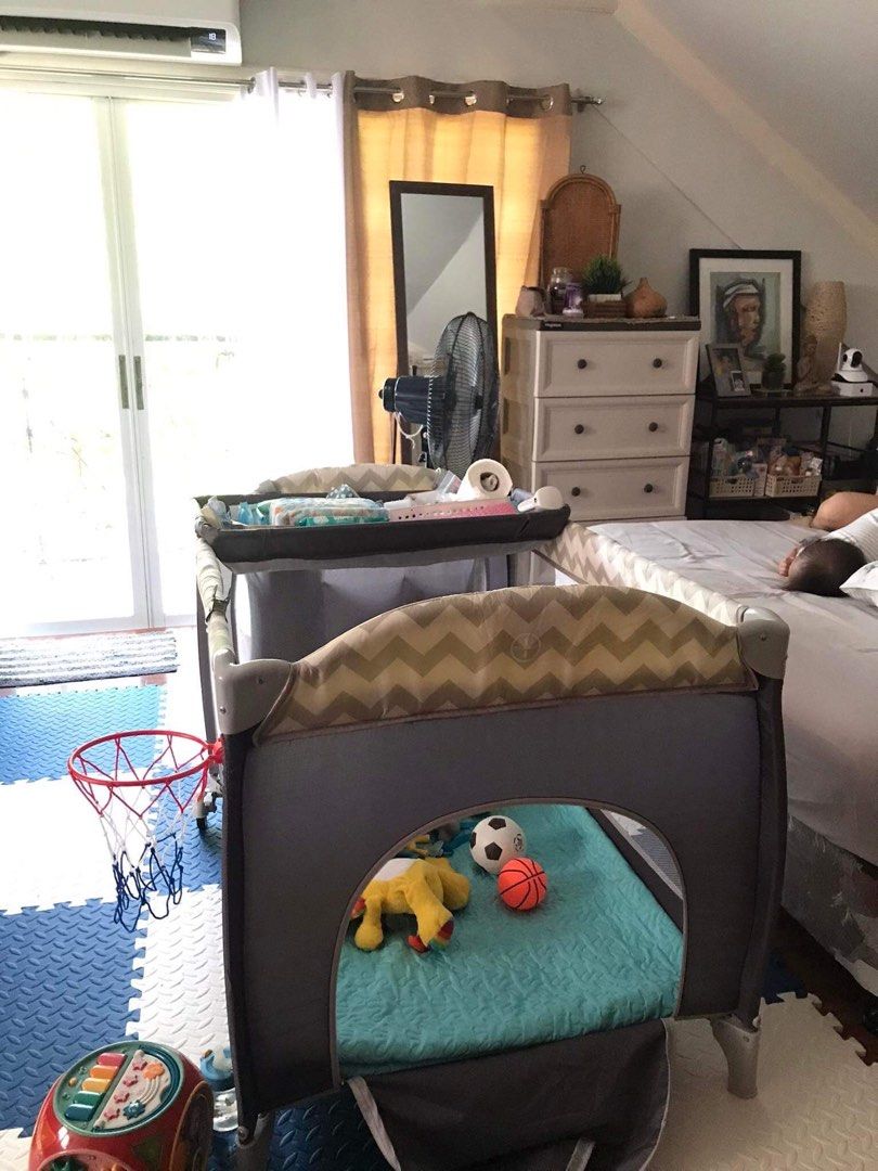 Multifunctional Baby Crib. Portable 2 level., Babies & Kids, Baby ...