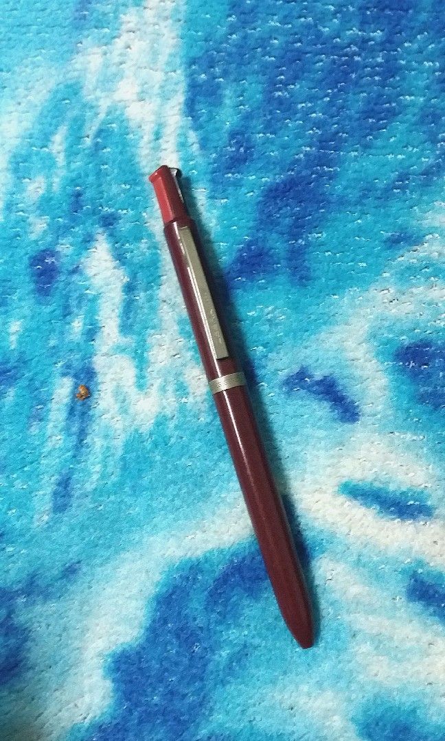 Pen lama jenama Zebra, Hobbies & Toys, Collectibles & Memorabilia ...