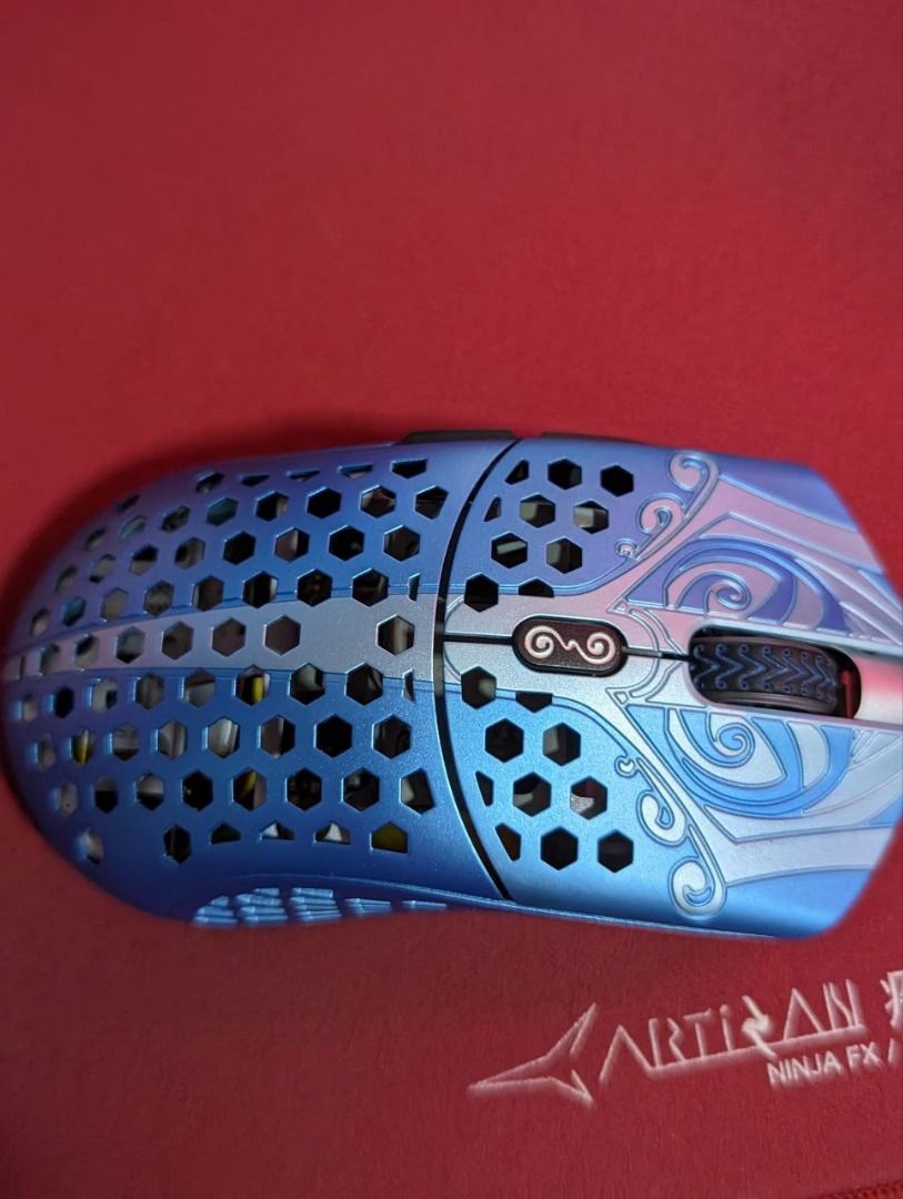 Poseidon Finalmouse Starlight 12 [Small], Computers & Tech, Parts ...