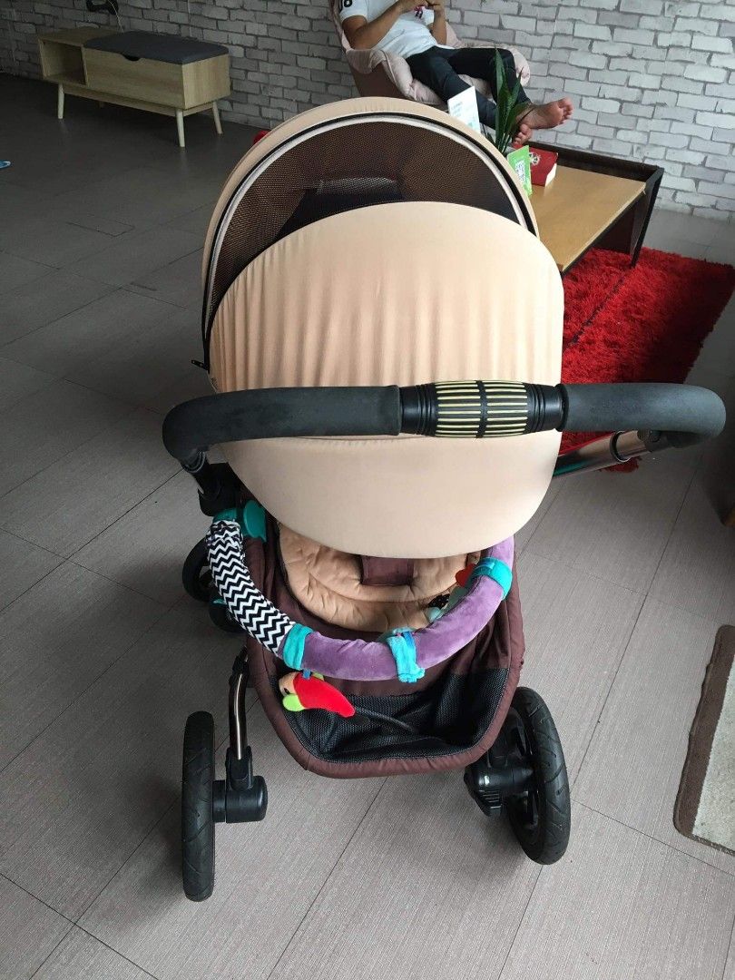 RYAN SPIN 360 STROLLER, Babies & Kids, Going Out, Strollers on Carousell