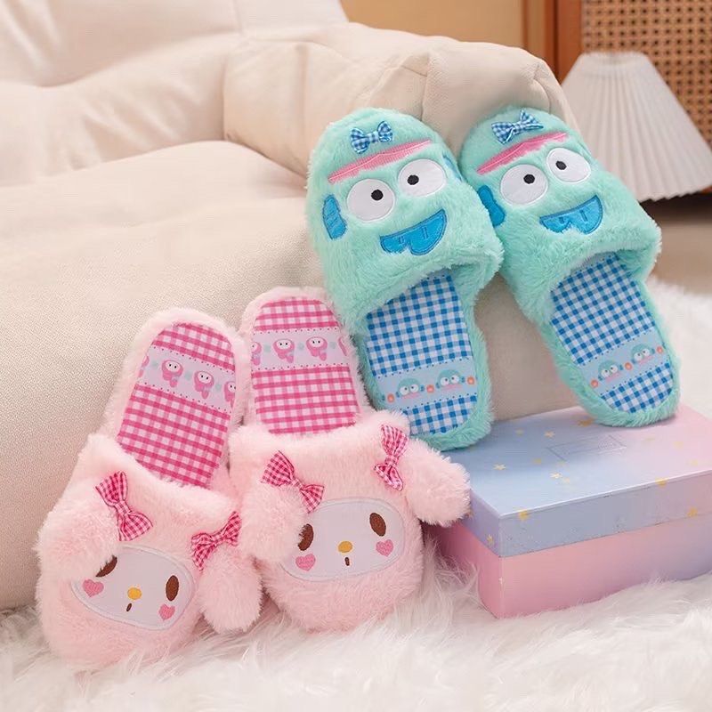 Sanrio Characters Gingham plush Kawaii bedroom slippers - My Melody ...