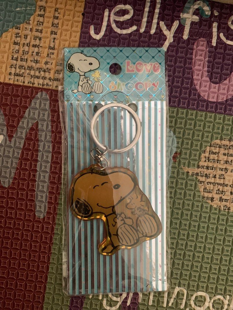Snoopy Keychain, Hobbies & Toys, Memorabilia & Collectibles, Fan ...
