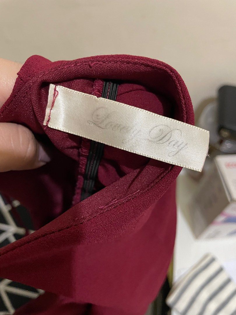 Spaghetti Layered Top, Women's Fashion, Tops, Sleeveless on Carousell