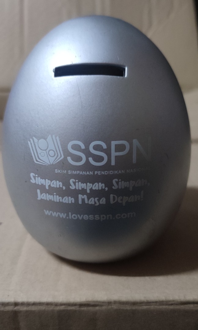 Tabung pendidikan SSPN, Hobbies & Toys, Toys & Games on Carousell