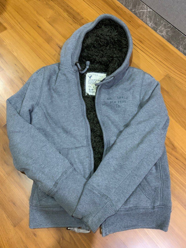 Thick Wool coat, Women's Fashion, Coats, Jackets and Outerwear on Carousell