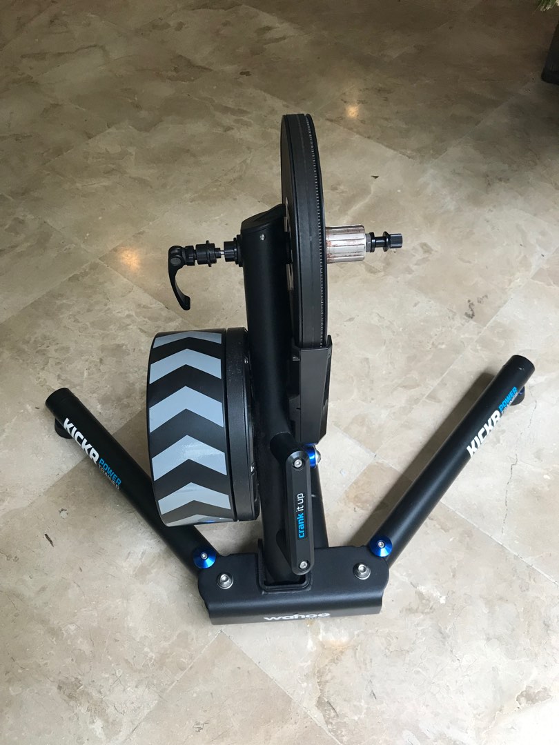 Wahoo Kickr Power Smart Trainer Gen1, Sports Equipment, Exercise ...