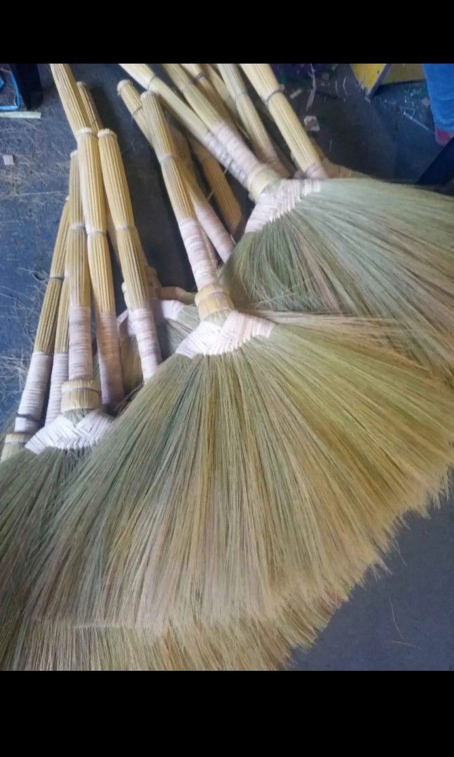 Walis tambo, Looking For on Carousell
