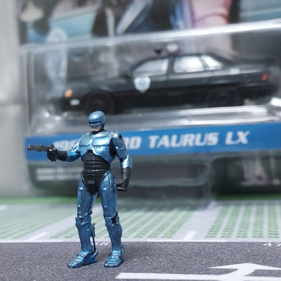 1/64 Robocop, ED-209 figurines, patrol car, Hobbies & Toys, Toys ...