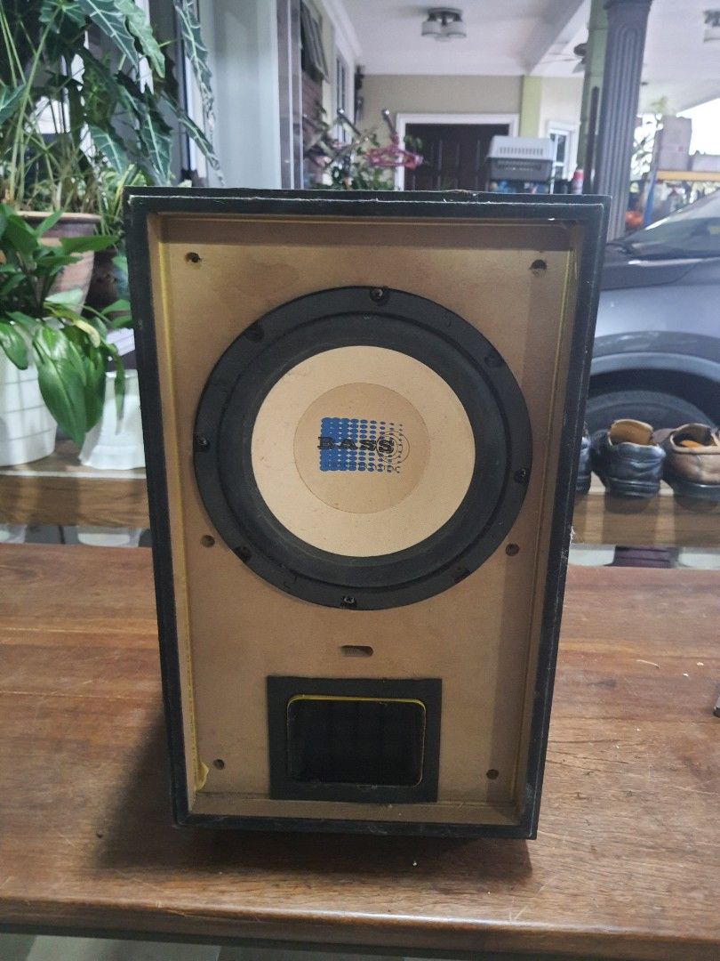 7 inch subwoofer, Audio, Soundbars, Speakers & Amplifiers on Carousell
