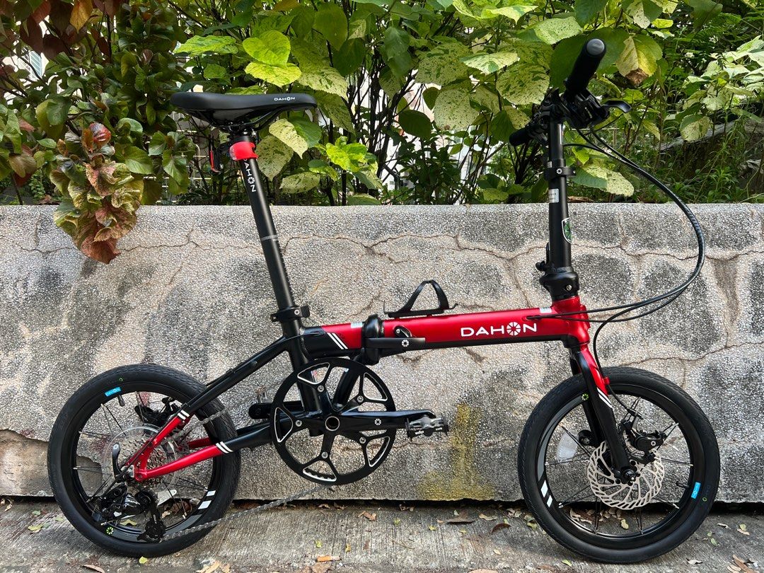 多謝支持 ! 又交收一部 黑紅色 2023 最新款 頭柱內摺版 DAHON K3 PLUS 9速 16吋 碟剎 鋁合金 折叠車, 運動產品, 單車及配件, 單車 - Carousell