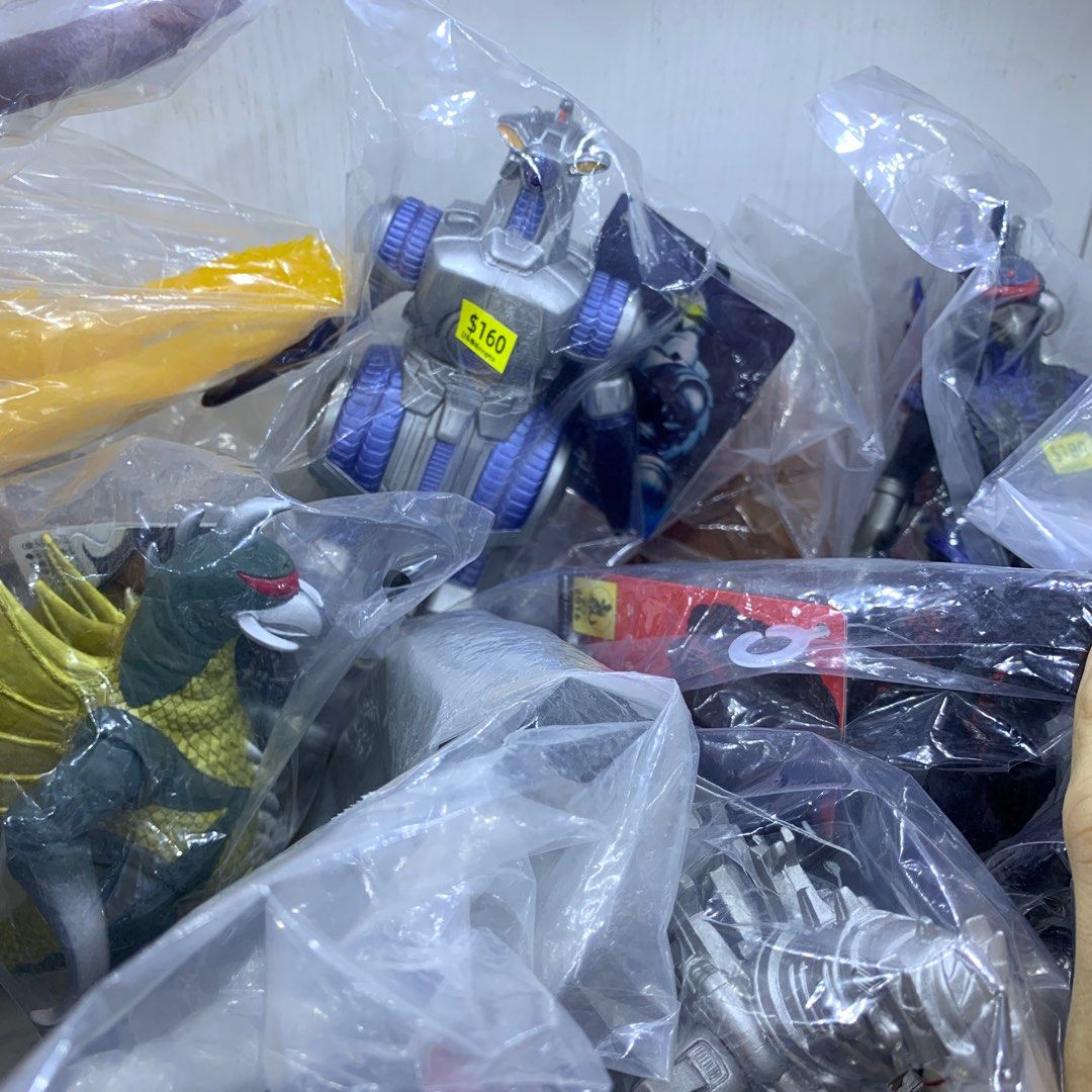 全新 日版 Bandai Godzilla 搪膠 哥斯拉大膠公仔 godzilla King Ghidorah Gidrah 王者基多拉 ...
