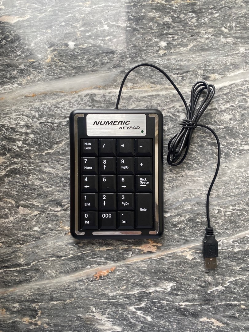 全新數字鍵盤 Numeric Keypad, 電腦＆科技, 電腦周邊及配件, 電腦鍵盤及相關產品 - Carousell