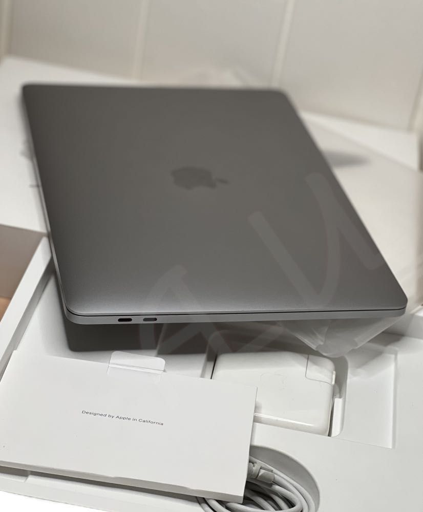 APPLE MACBOOK PRO 13inch 2020 Complete Set with Box, Computers & Tech ...