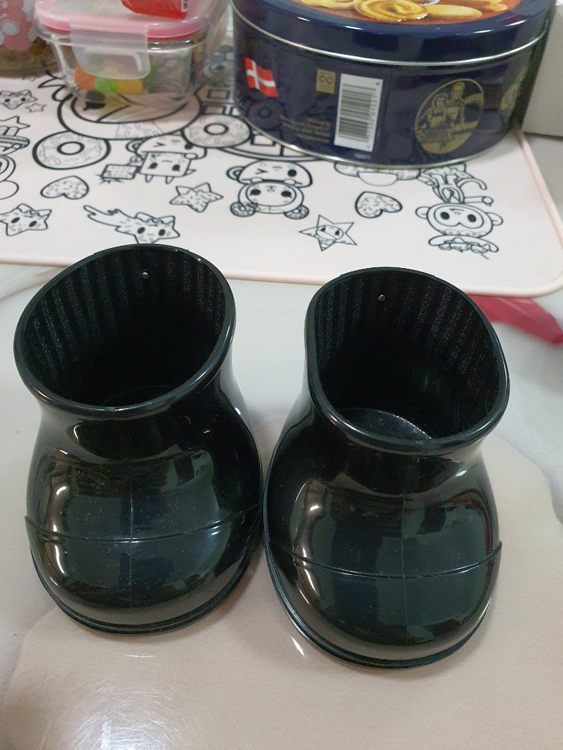 Build-A-Bear shoes, Hobbies & Toys, Toys & Games on Carousell