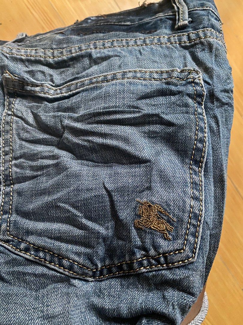 Burberry jeans, Women's Fashion, Bottoms, Jeans on Carousell