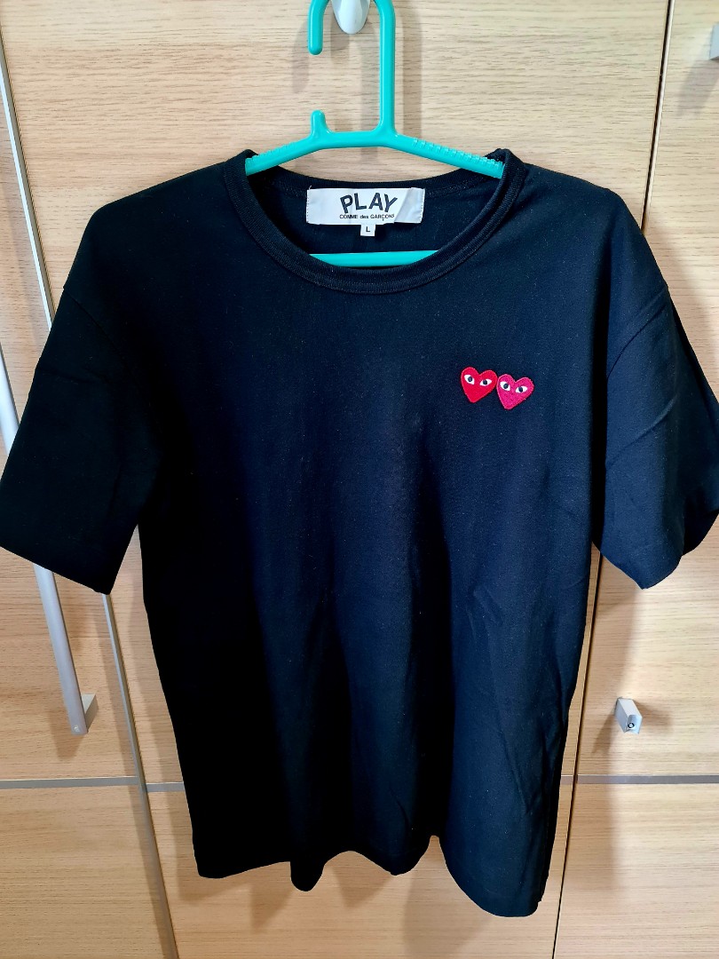 CDG PLAY TEE, Men's Fashion, Tops & Sets, Tshirts & Polo Shirts on ...