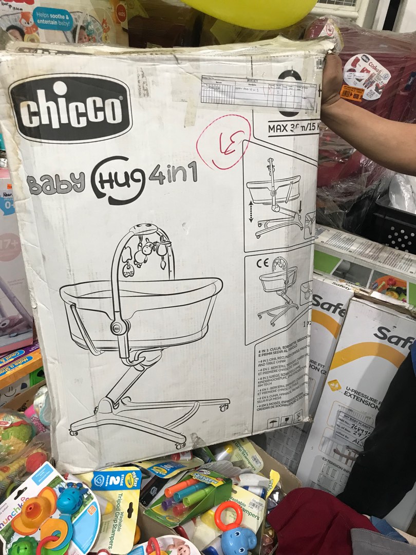 Chicco Baby Hug 4 in 1, Babies & Kids, Baby Nursery & Kids Furniture ...