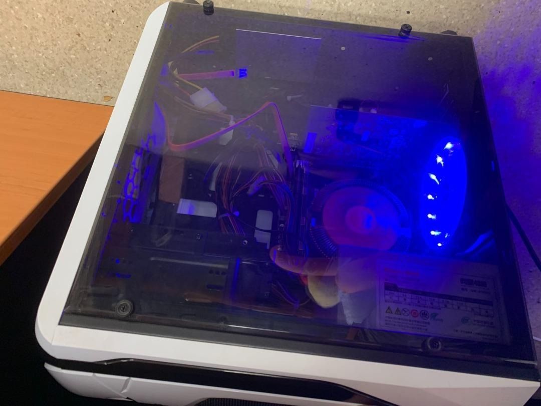 Desktop PC Distressed Sales, Computers & Tech, Desktops on Carousell