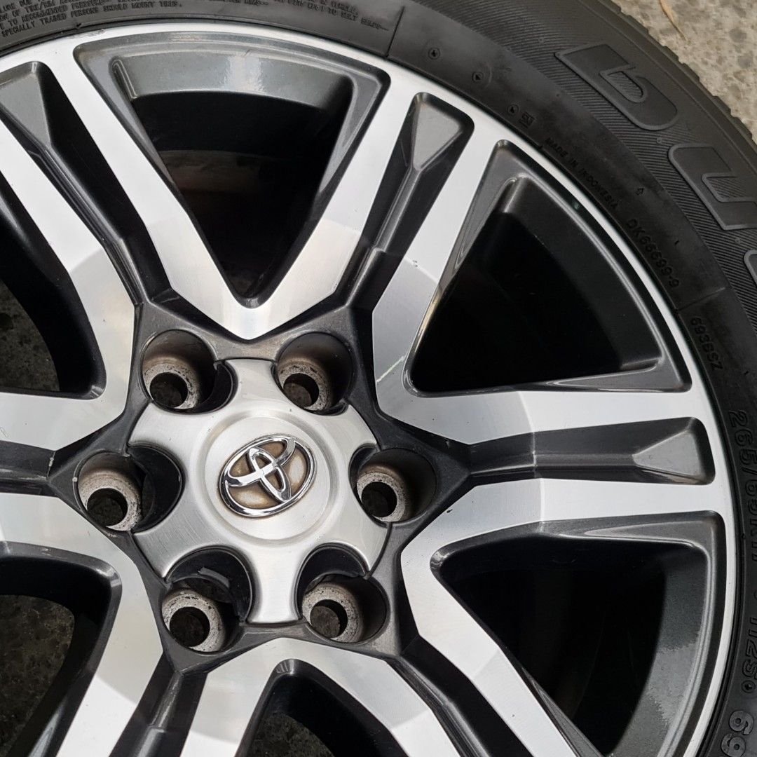 Fortuner Hilux Revo Vigo bridgestone 265 65 r17 inch 17 Mags Tires, Car ...