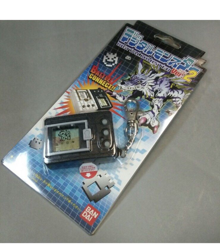 FREE TRACKED SHIPPING AND BNIP! Rare 1997 Bandai Digimon Digital ...